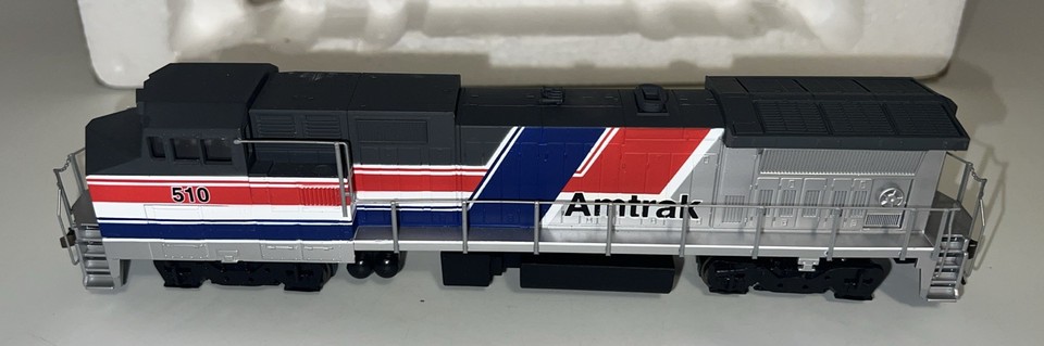 HO WALTHERS TRAINLINE 931-166 GE DASH 8 40BW AMTRAK 510 | eBay