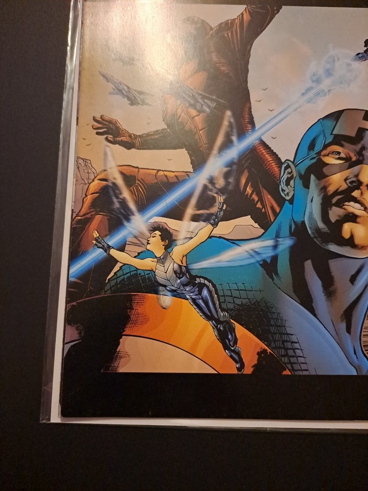Ultimates Vol. 1 #1 - Mark Millar & Bryan Hitch - Combined Shipping ...