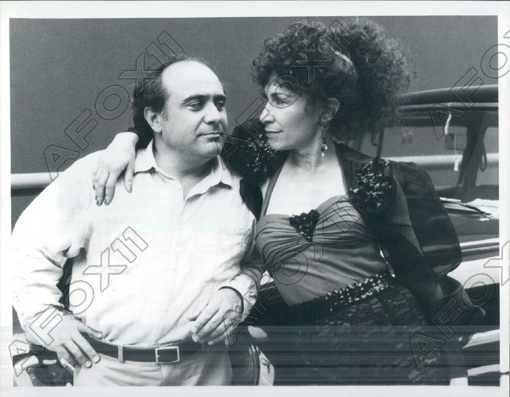 Danny Devito And Rhea Perlman Wedding