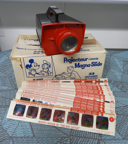Vtg Disney World of Colour MAGNA-SLIDE Projector 31 Slides Box | eBay