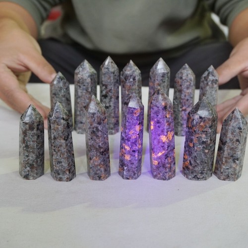 2.2LB 14Pcs Yooperlite Fire Stone Crystal Tower Flashing Flame Under ...
