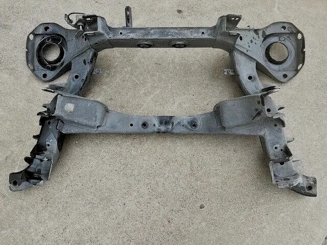 2011-2013 Infiniti QX56 Rear Crossmember Subframe Engine Cradle ...