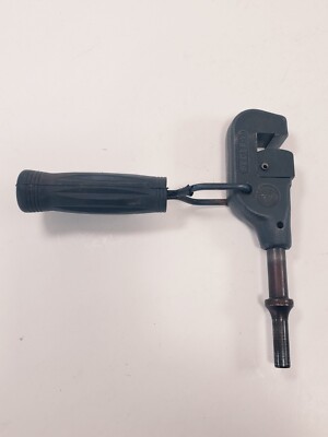 CP Chicago Pneumatic Panel Crimper Tool No. A-92038 | eBay