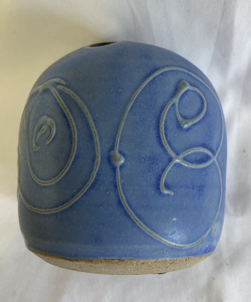 Studio Art Pottery 9 Hole Blue Flower Frog Vase Signed Pamela | eBay