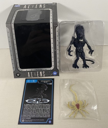 The loyal subjects Aliens Xenomorph Blue & Face Hugger 1/96 Chase ...