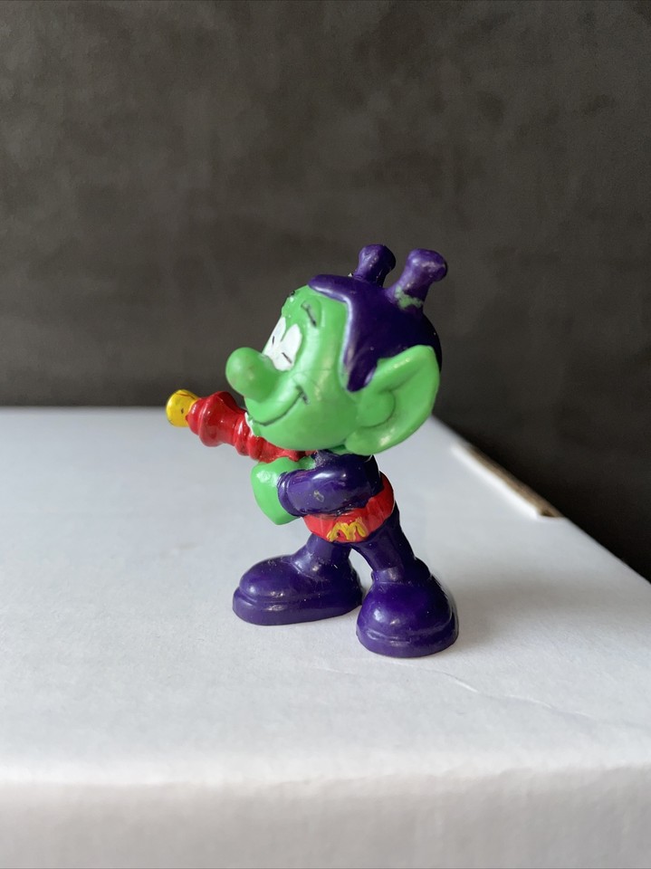 Vintage 1984 Bully Figures Astrosnik With Red Ray Gun Rare 2" McDonald ...