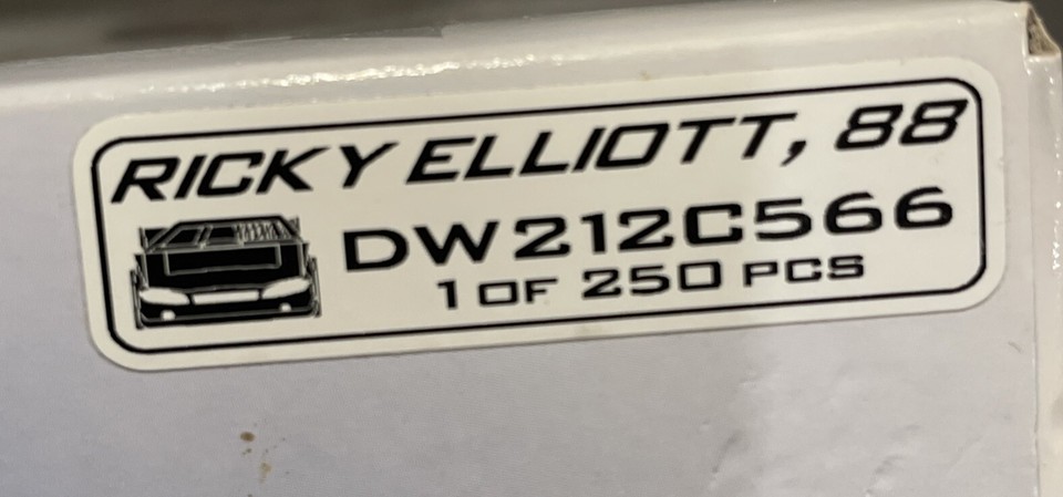 #88 AUTOGRAPHED Ricky Elliott Dirt Late Model 1/24 ADC | eBay