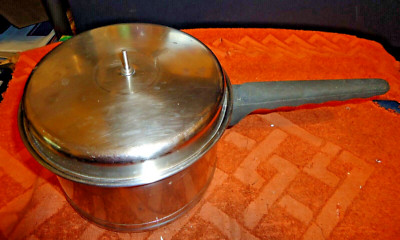 Vintage Lifetime Stainless Steel 2 1/2 qt Sauce Pan Pot with Lid 7 ...