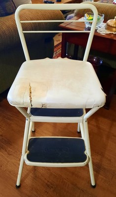 1900-1950 - Kitchen Step Stool - Vatican