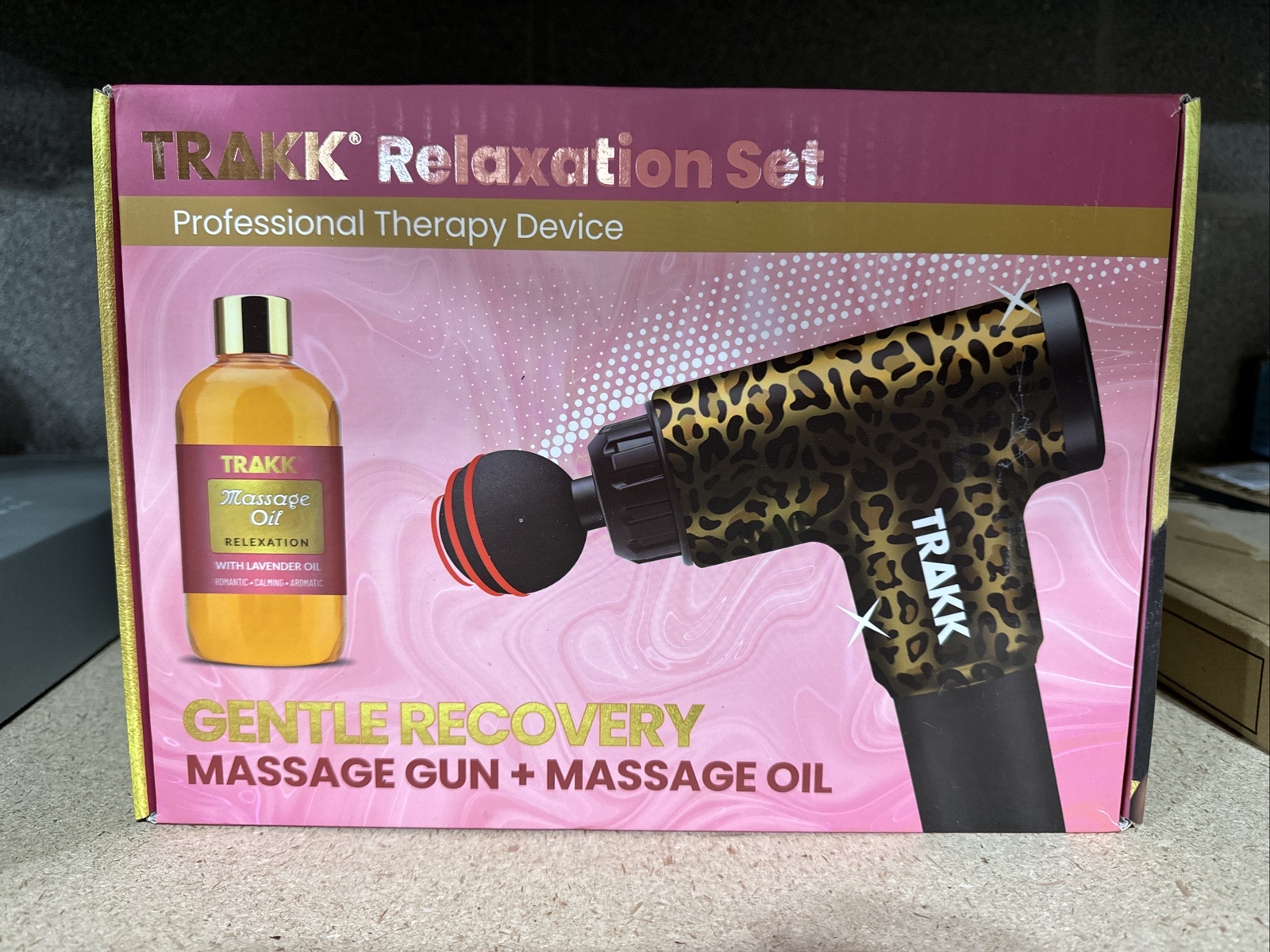 TRAKK Beast Deep Muscle Full Body Massage Gun Hot & Cold Therapy Device ...