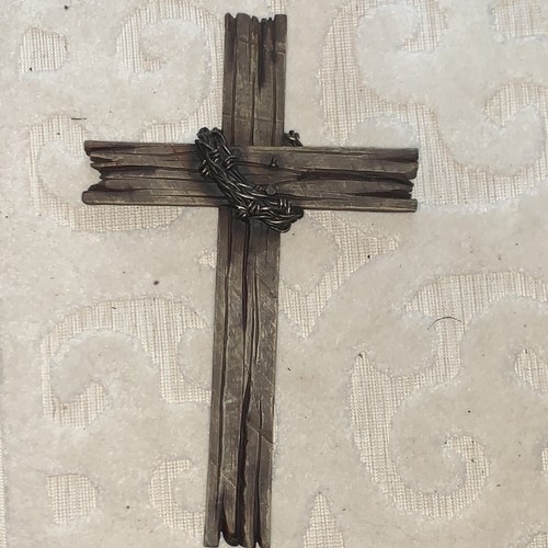 JESUS Barbed Wire Religious Lifelike Cross 20x12 weighted wall plaque ...