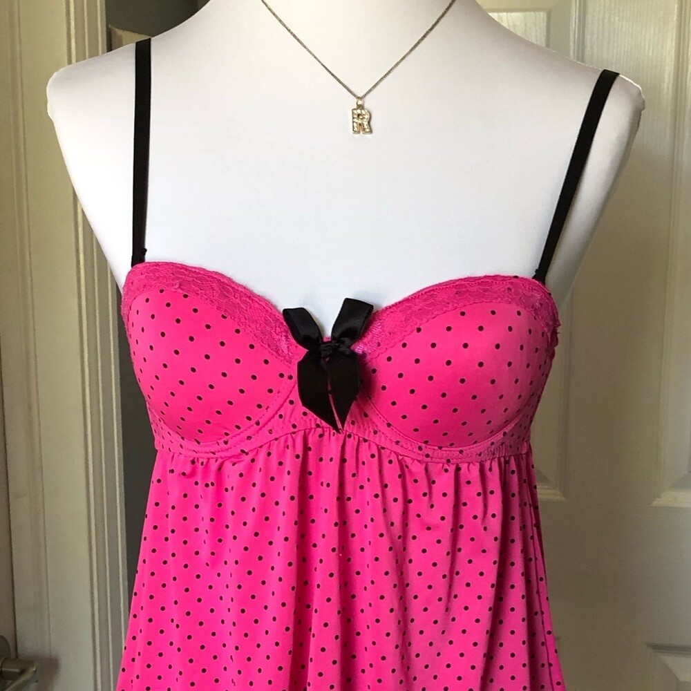 HOT PINK LINGERIE - Gem