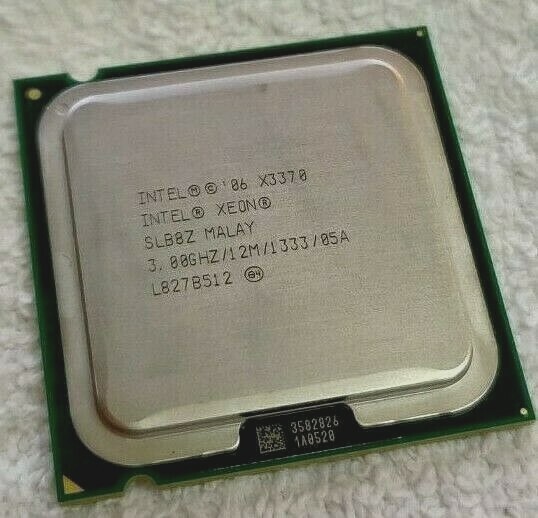 Intel Xeon X3370 X3370 - 3 GHz Quad-Core (BX80569X3370) Prozessor ...