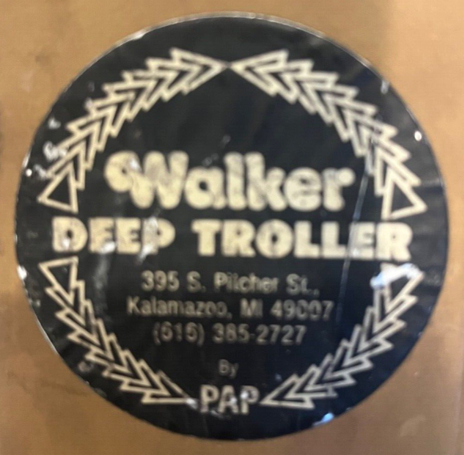 Walker 12V Power Downrigger DEEP TROLLERS W/4' + 2' Booms-2 Rod Holders ...