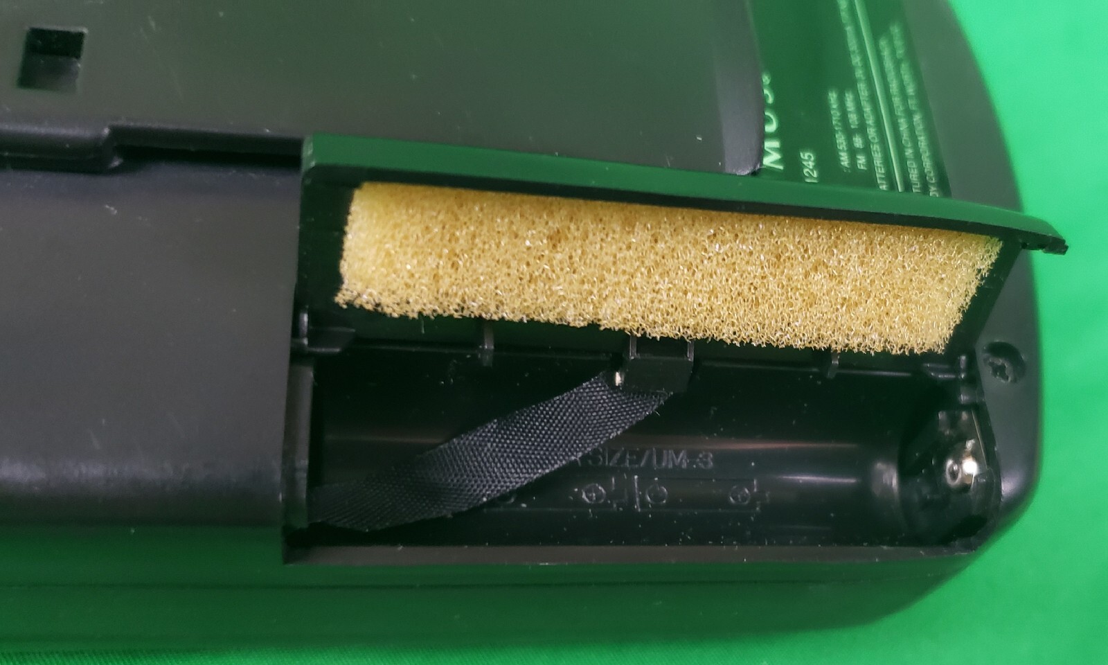 Vintage Optimus AM/FM Stereo Cassette Walkman SCP-98 - Radio Shack 14 ...