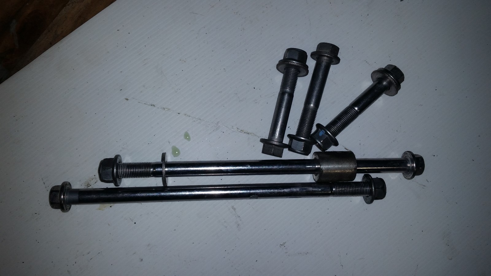 TRIUMPH street twin ENGINE BOLTS. 'free post' #950-T19 | eBay