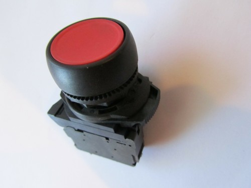 SPRECHER SCHUH D7P-F4-PX10 RED PUSHBUTTON + D7-X01 CONTACT BLOCK UNUSED ...
