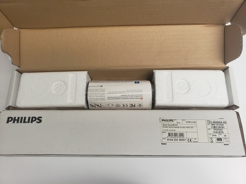 2 Philips Color Kinetics 123-000004-00 iColor Cove MX Powercore RGB LED ...