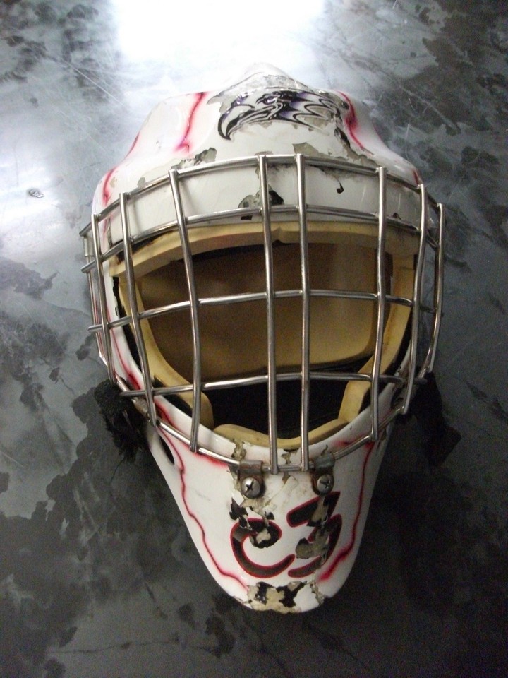 VAUGHN VM 8800 M/W KEVLAR CUSTOM GOALIE MASK LARGE 7-1/8-7-3/4 NICE ...