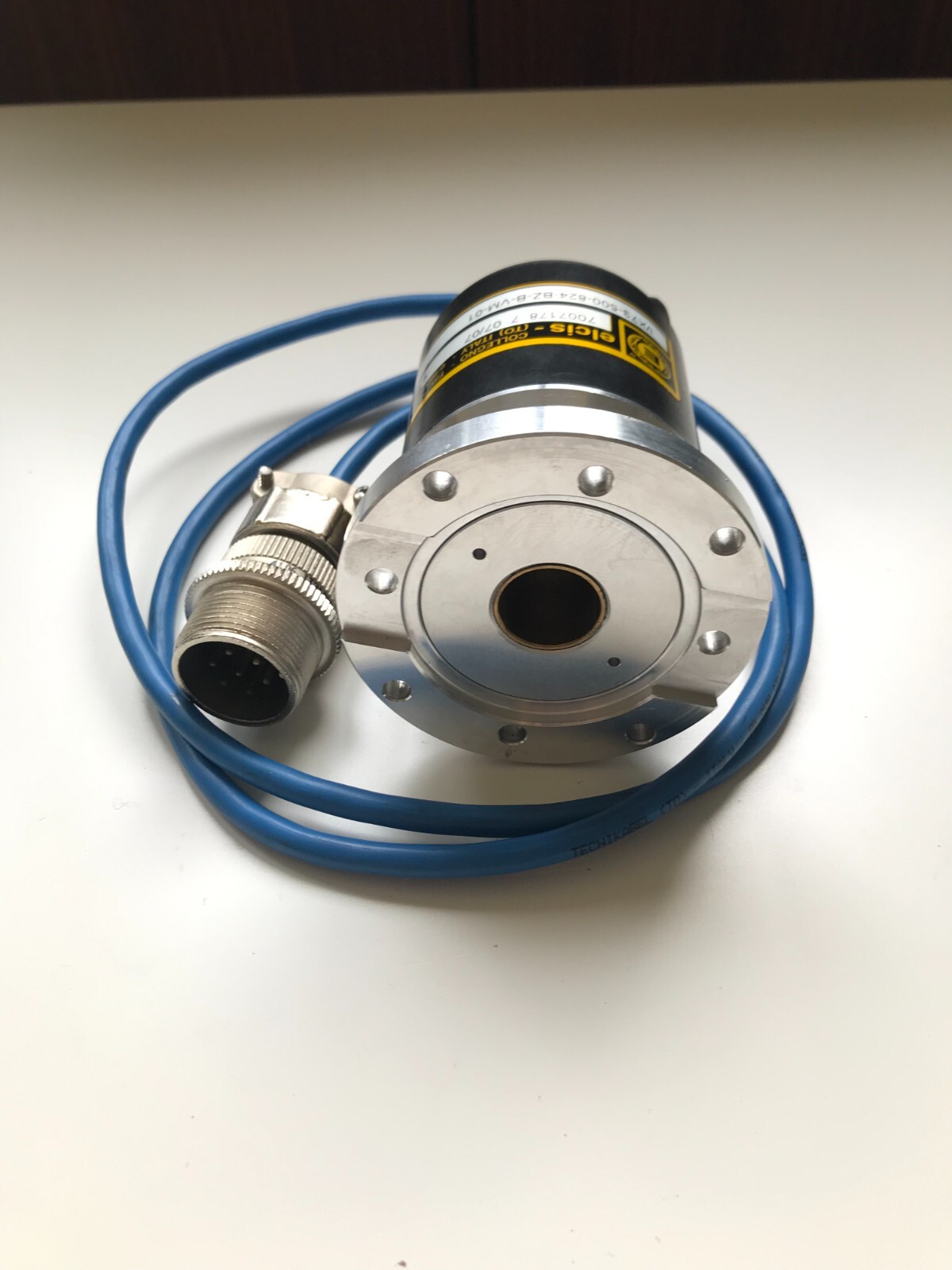 ELCIS I/X73-500-824-BZ-B-VM-01 Rotary Shaft Encoder | eBay.de