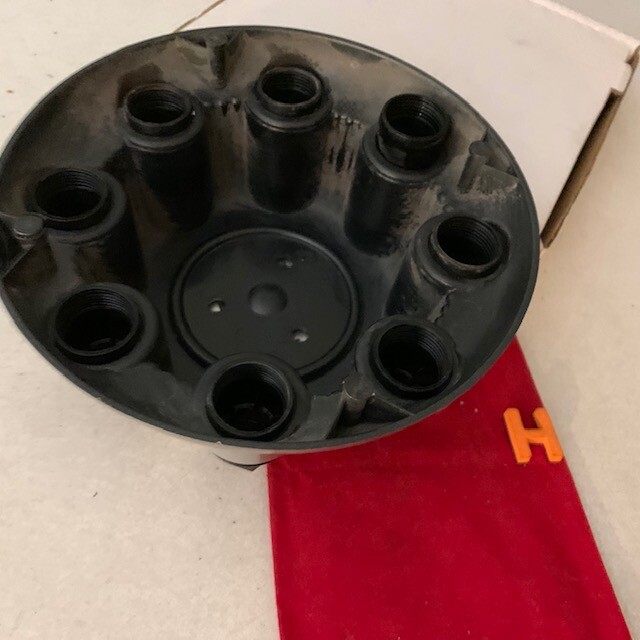 #H 1) 1999- 2017 GMC Sierra 2500 3500 Silver OEM Center Cap P/N ...