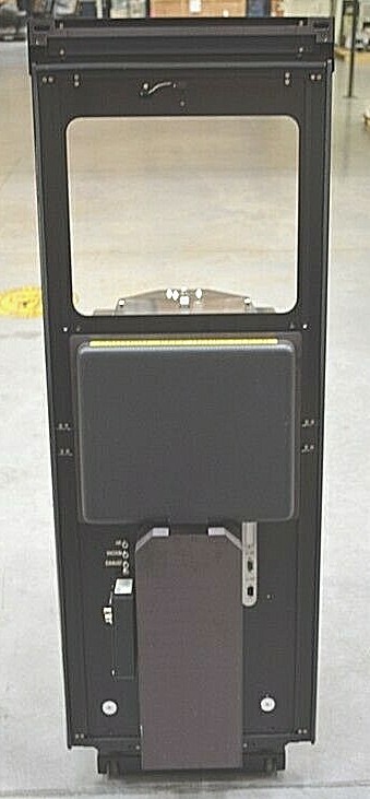 002-7200-21 / LOAD PORT DFEM KLA 8450 002-8421-01 / BROOKS AUTOMATION ...