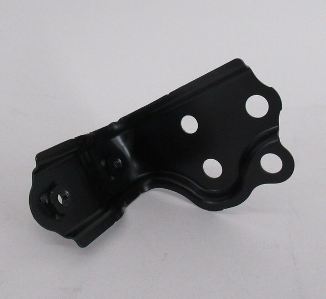 TOYOTA OEM Radiator Support-fender Mounting Bracket Plate Right ...