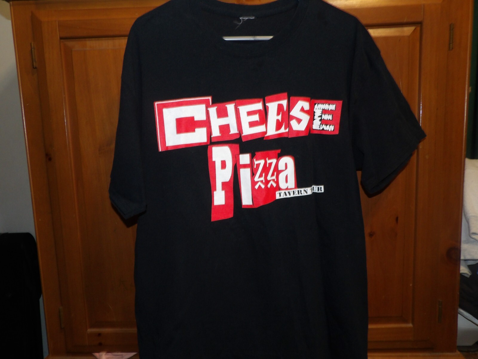 Cheese Pizza Tavern Tour T Shirt See Measurements - Gem