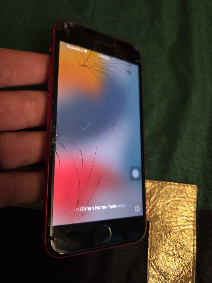 Apple iPhone SE (2nd Generation) - 64 GB - RED Broken Screen Parts Only ...