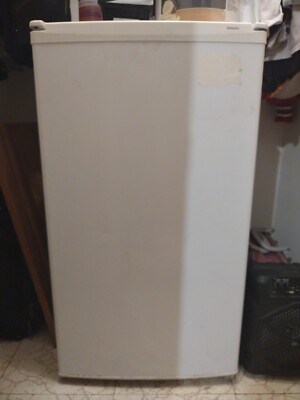 Sanyo mini Fridge | eBay
