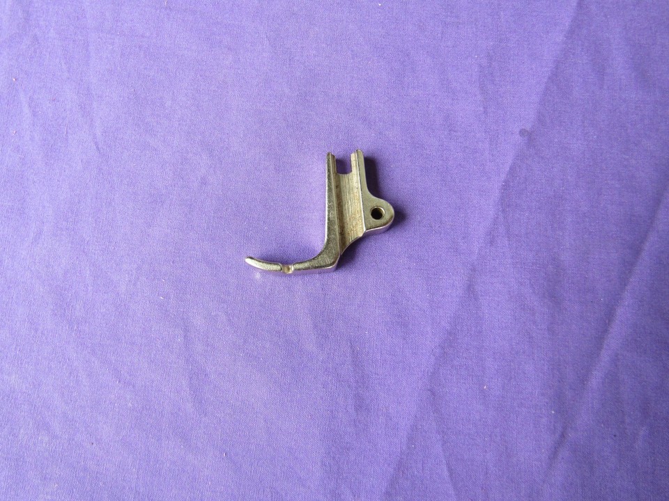 Solid Narrow Right Cording Zipper Foot #055 - Industrial High Shank ...