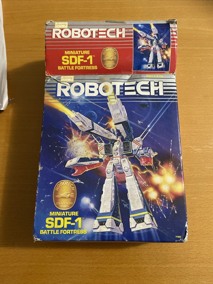 Vintage Robotech Collector Series Miniature SDF-1 Battle Fortress ...