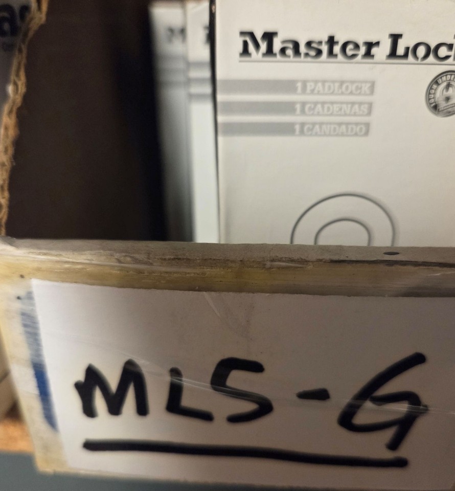 Master Lock model no. 5 commercial heavy duty padlock with 2 keys - New ...