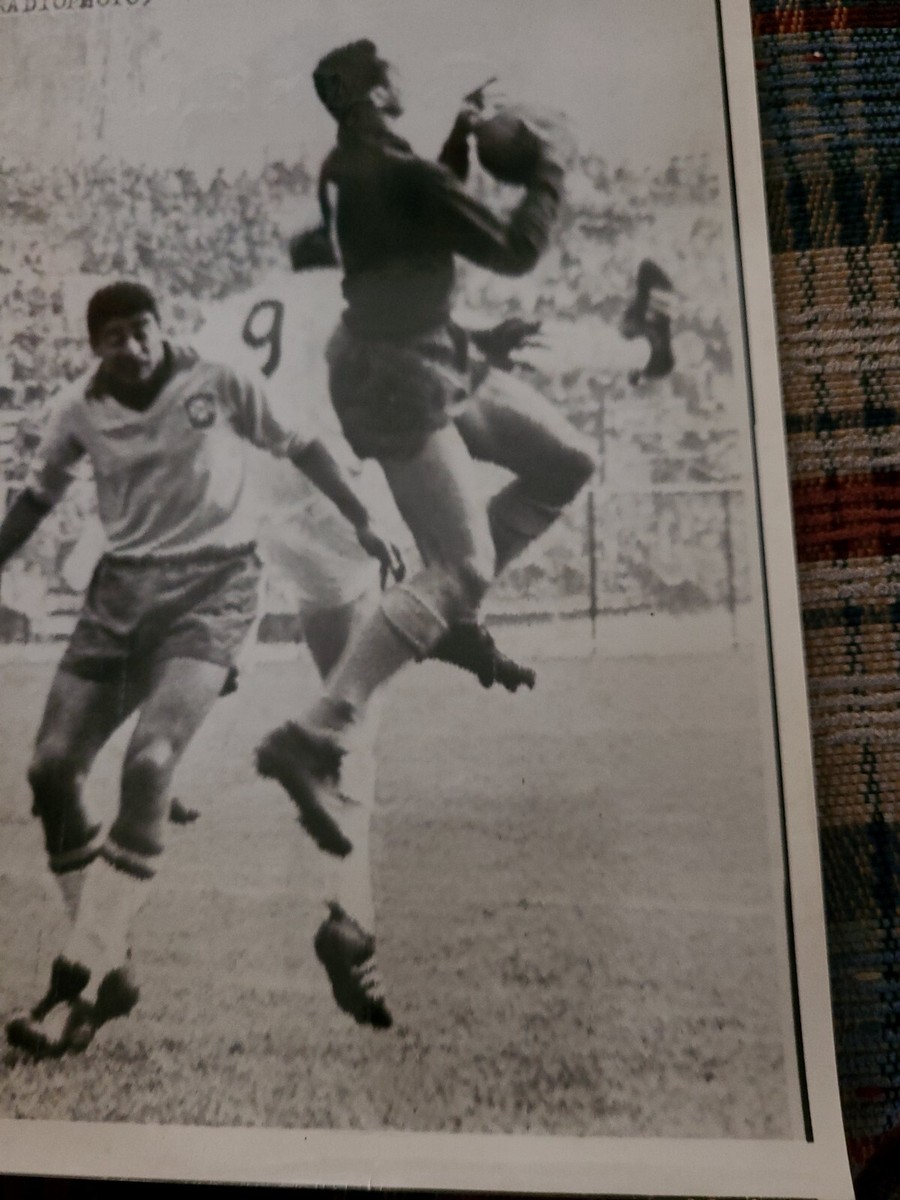 1962 World Cup Battle Of Santiago (1962 FIFA World Cup) Wikipedia