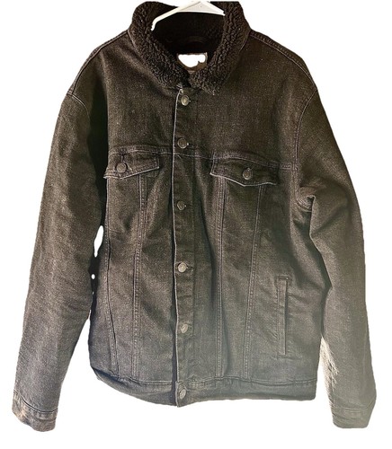 🚨Goodfellow & Co. Black Denim Trucker Jacket w/ A Faux Fur Collar and ...