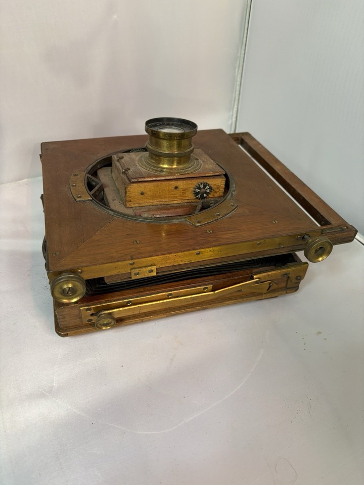 ANTIQUE VICTORIAN -PLATE CAMERA -MAHOGANY & BRASS ‘The National Camera ...