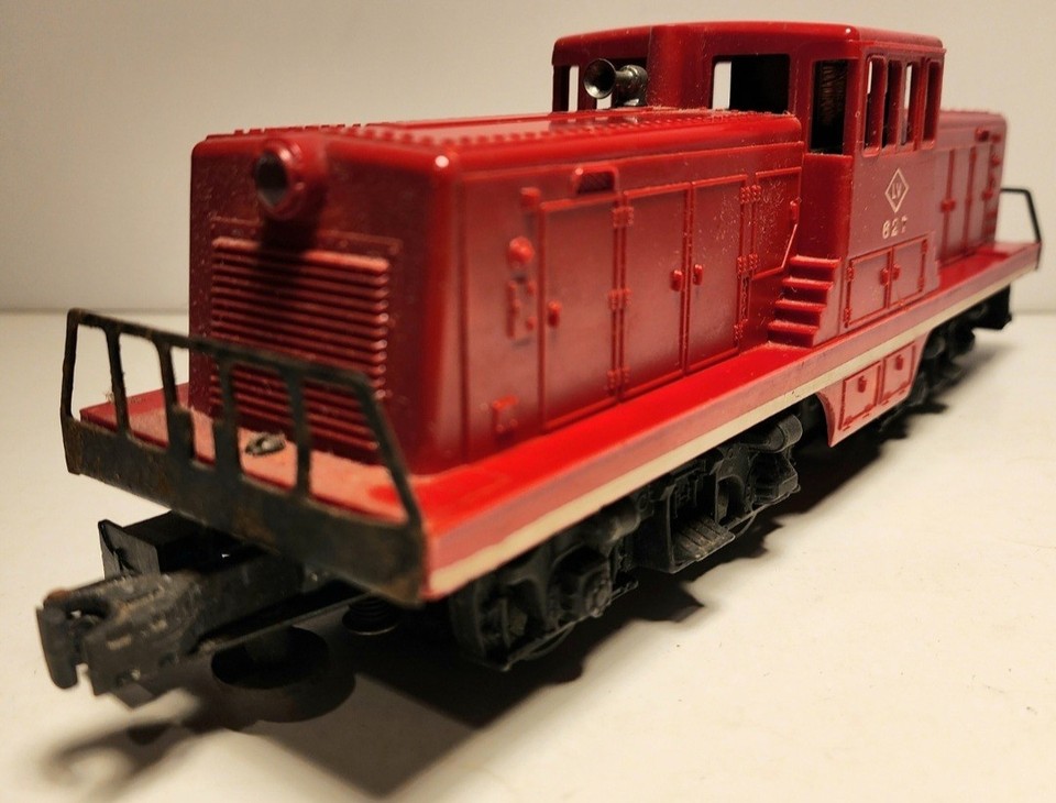 Vintage LIONEL #627 LEHIGH VALLEY 44 Ton Red Diesel Loco Postwar O ...