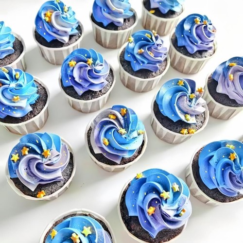 7mm Gold Stars & Crystal Sprinkles Edible Stars Cake Decorating Stars ...