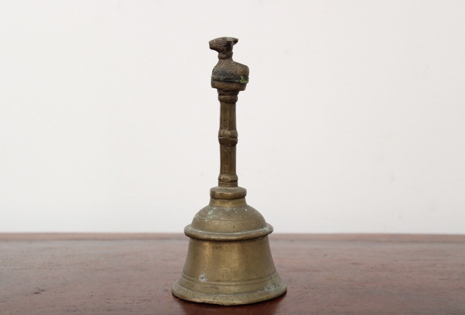 Antique Bell Brass Pooja Bell Handheld Ghanti Nandi Vintage Hindu Hand ...