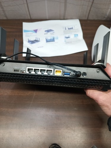 NETGEAR R8000P Nighthawk 1000 Mbps 4 Port Tri-Band WiFi Router ...