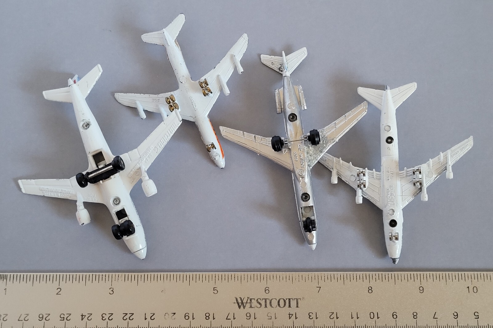 Vintage Lot of 4 Diecast Airliner Jets Zee Dynaflites Matchbox Delta ...