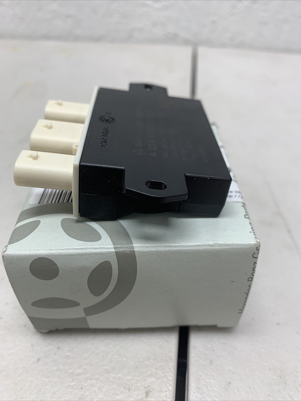 Mercedes-Benz CLA C117 Rear Bumper Switching Module A2389053301 OEM for ...