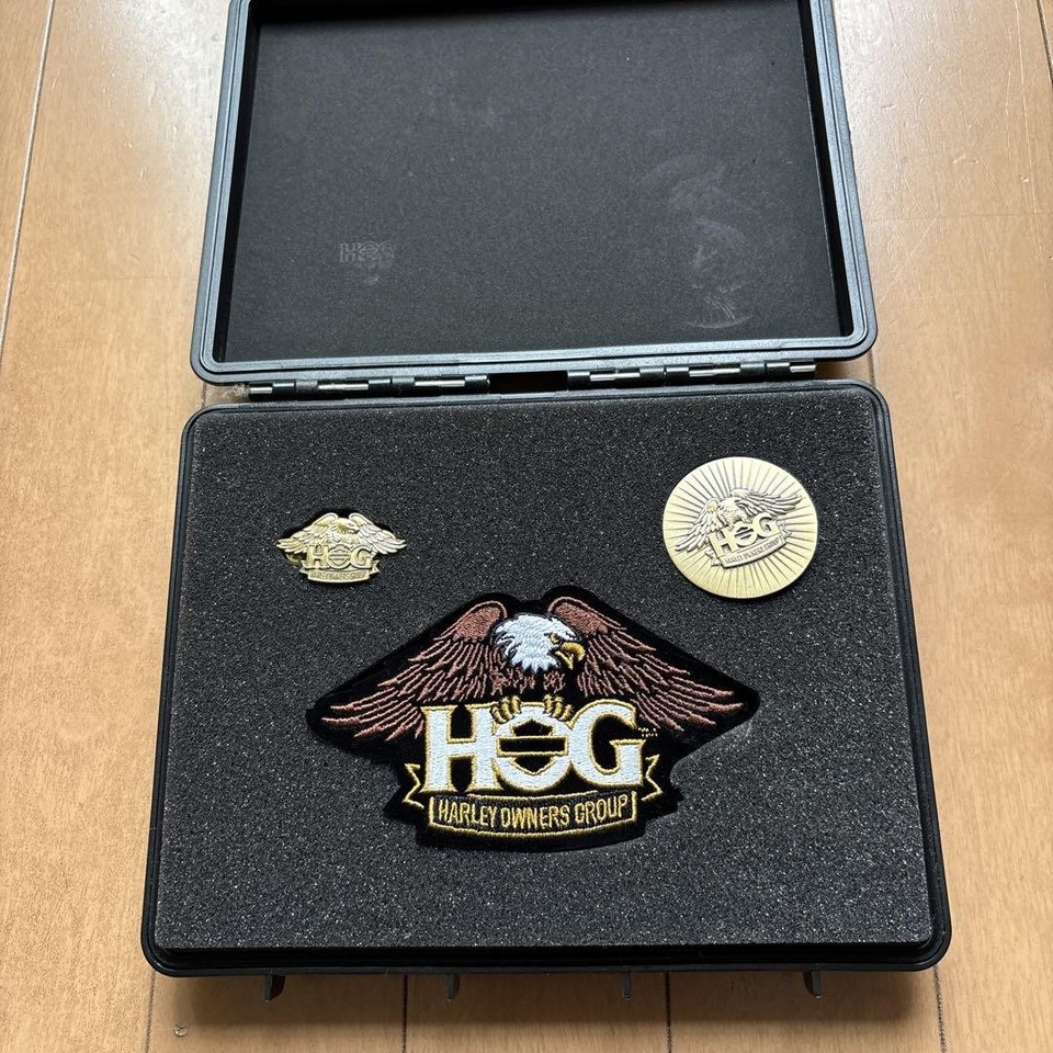 Harley Davidson HOG Badge Patch Set with Case Black Gold Leather Metal ...