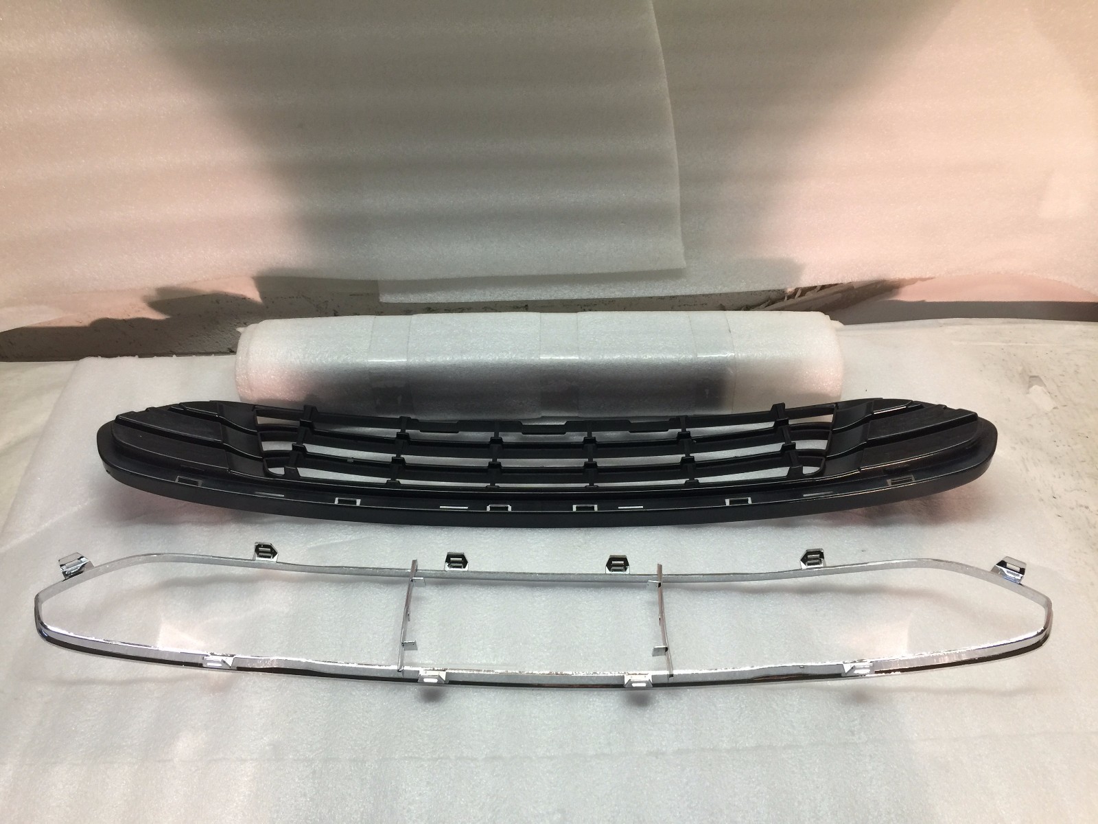 2010-2012 FORD FUSION BUMPER GRILLE AND CHROME TRIM SET W/O SPORT NEW ...