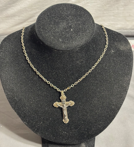 Vtg Christian Catholic 15" GOTHIC metal CRUCIFIX NECKLACE Engraved ...