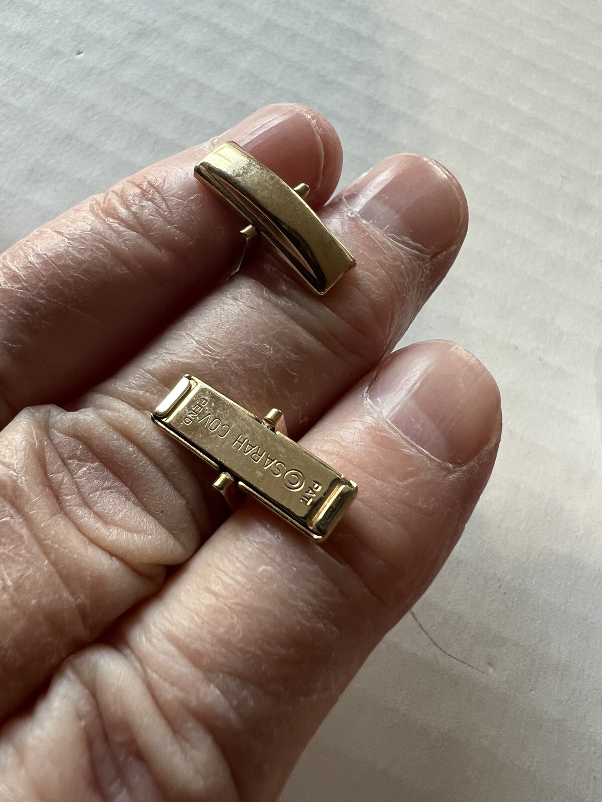 Royal Canadian Mountie Rare Vintage Enamel Cuff Links… - Gem