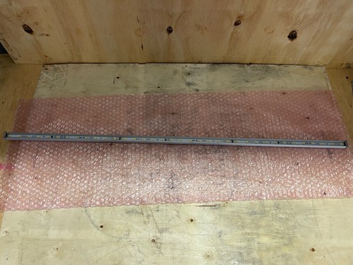 LED LIGHT BAR-24VDC 4MM7 ***NEW*** | eBay