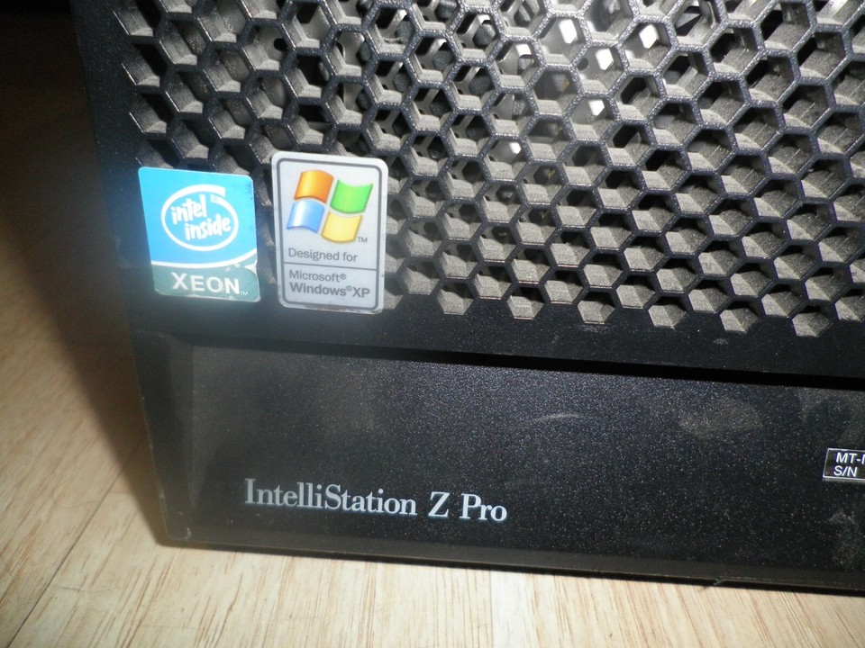 IBM workstation intellistation Z pro MT-M 6223 21U Dual Xeon,4GB RAM ...