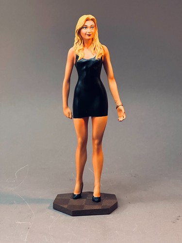 CS Moore Studio - Terry Moore Strangers in Paradise Katchoo statue ...