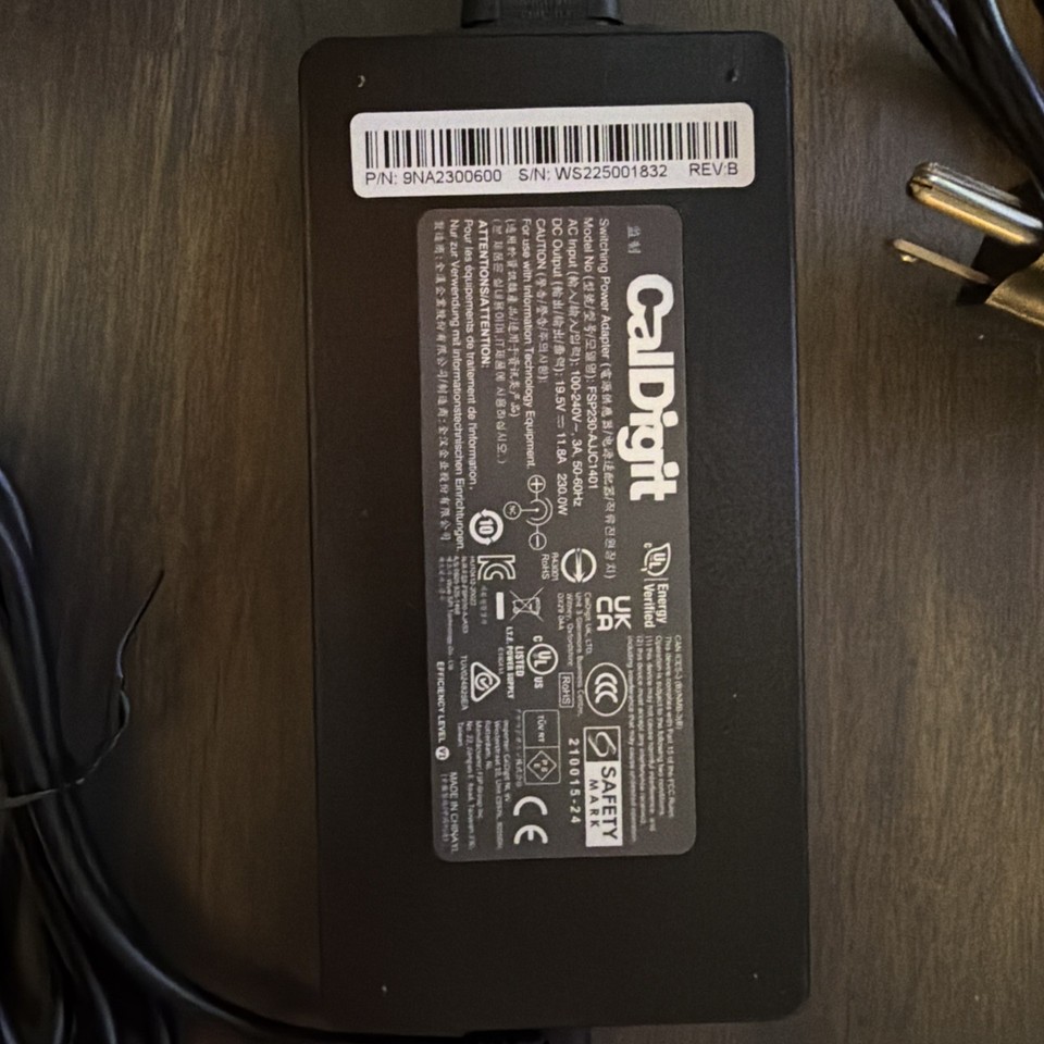 CalDigit Thunderbolt Station 4 CalDigit TS4 Dock 18 Ports Docking Station #U7657 | eBay